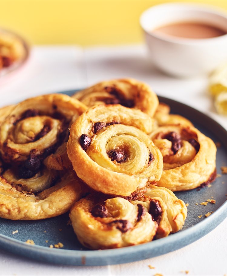 Easy Chocolate Danish Recipe | Dr. Oetker