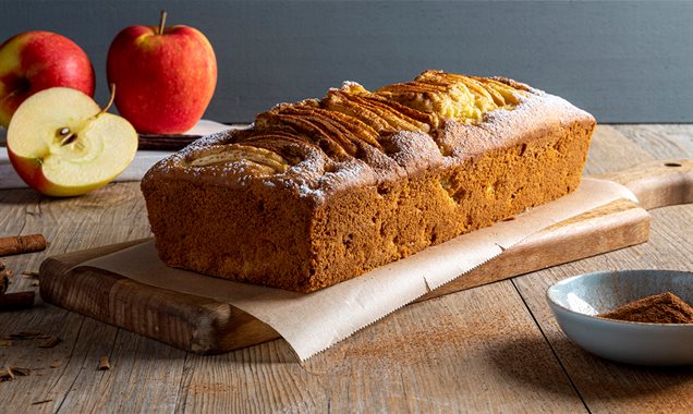 Ricetta Cake alle mele e yogurt | Paneangeli