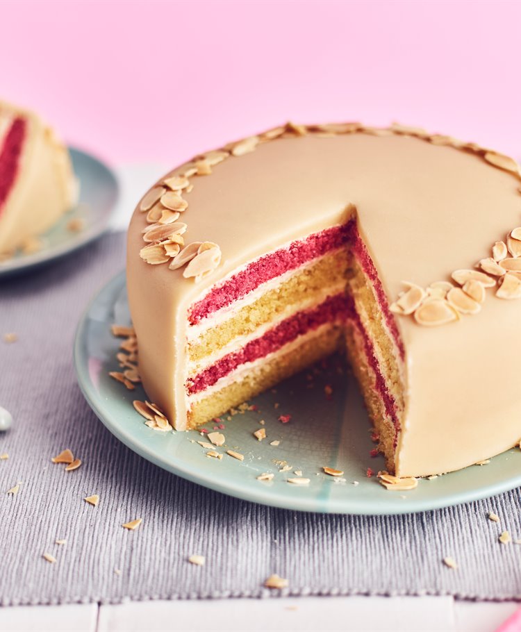 Battenburg Layer Cake Recipe | Dr. Oetker