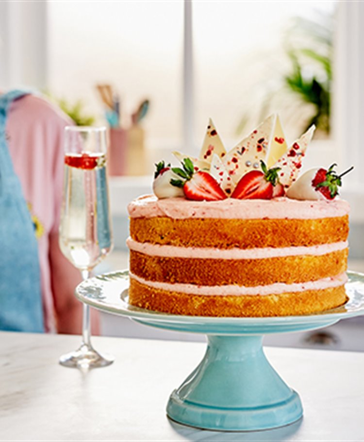 Prosecco Cake Recipe | Dr. Oetker